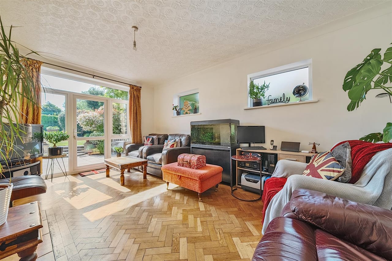 3 bed bungalow for sale in Monks Way, Crofton | Edmund Estate Agents